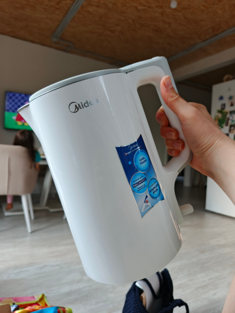 Midea MK-8082 Электрический чайник, пластиковый, 1,7 л, белый купить на OZON по низкой цене ...