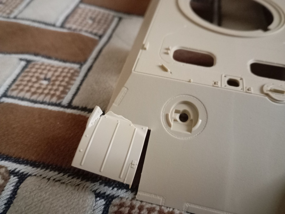 TAKOM 2196 1/35 Sd.Kfz.181 Pz.Kpfw.VI Ausf.E Tiger 1 Раннее ...