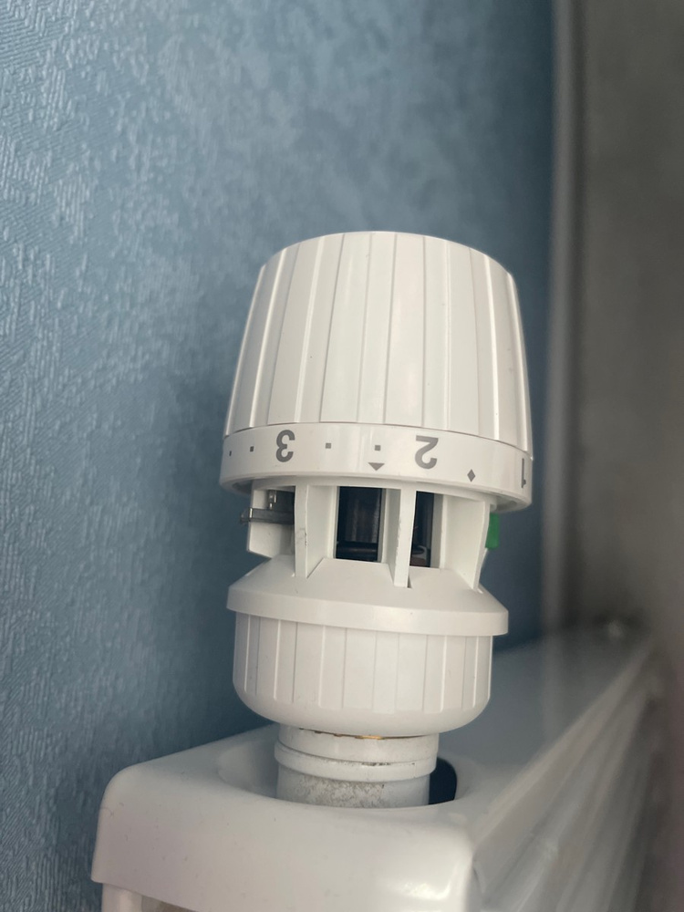 Термоголовка для радиатора Danfoss RTR 7090 (RA 2994) RAL 9016 (20шт ...