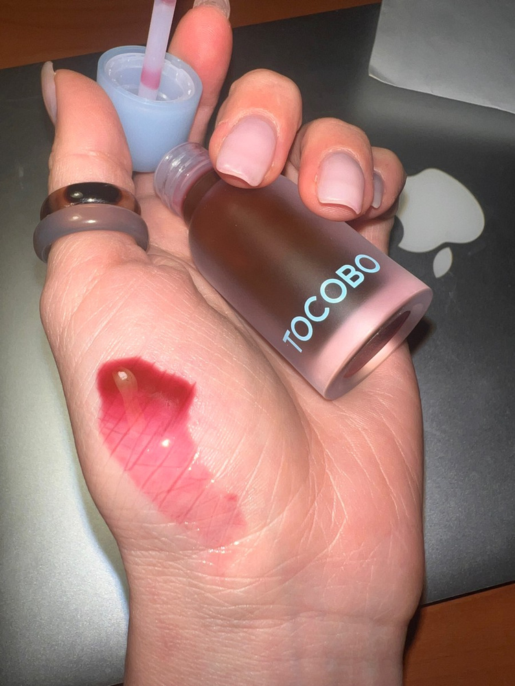 Оттеночное масло-плампер для губ TOCOBO Juicy Berry Plumping Lip Oil 03 ...