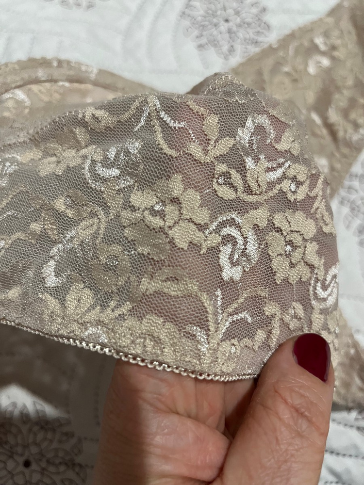 Бюстгальтер Женский Lace Dream мягкая чашка на каркасе, классическая чашка, размер 95C бежевый ...