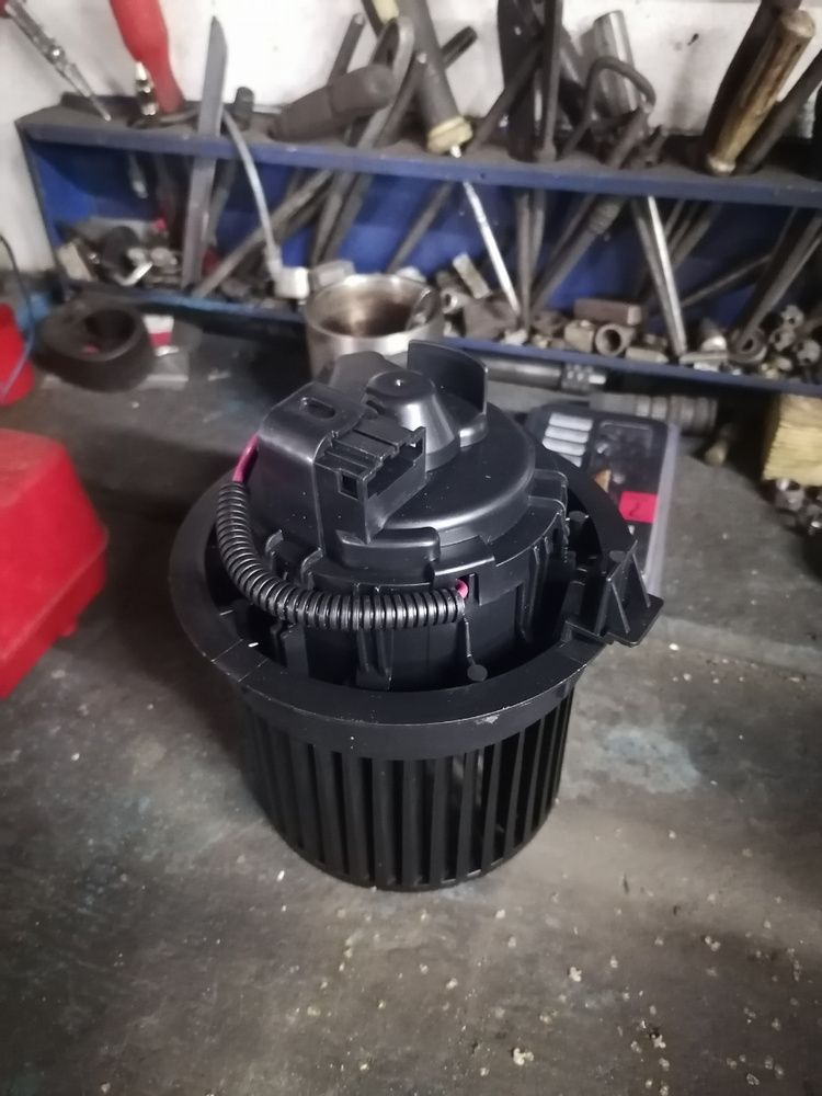 Электровентилятор мотор отопителя для Lada Vesta, X-RAY, Duster, Renault Logan, Лада Веста "Авто ...