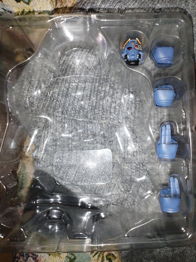 AniBox Warhammer 40000 Ultramarines Marneus Calgar, Chapter Master with ...