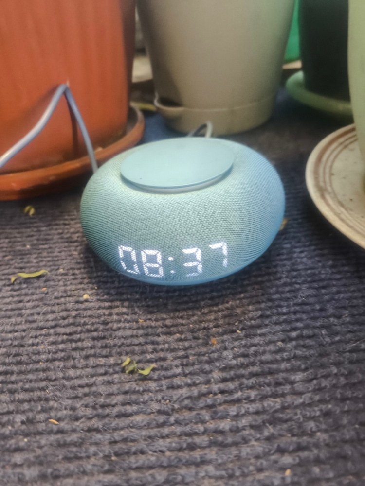 Умная колонка VK Капсула Мини с голосовым помощником Марусей, MRC02, Тёмно серая, работа от сети ...