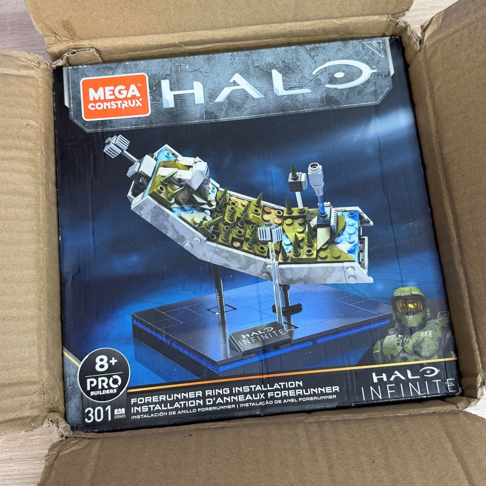 Игрушечный конструктор MEGA Halo Infinite, инсталляция Forerunner Ring ...