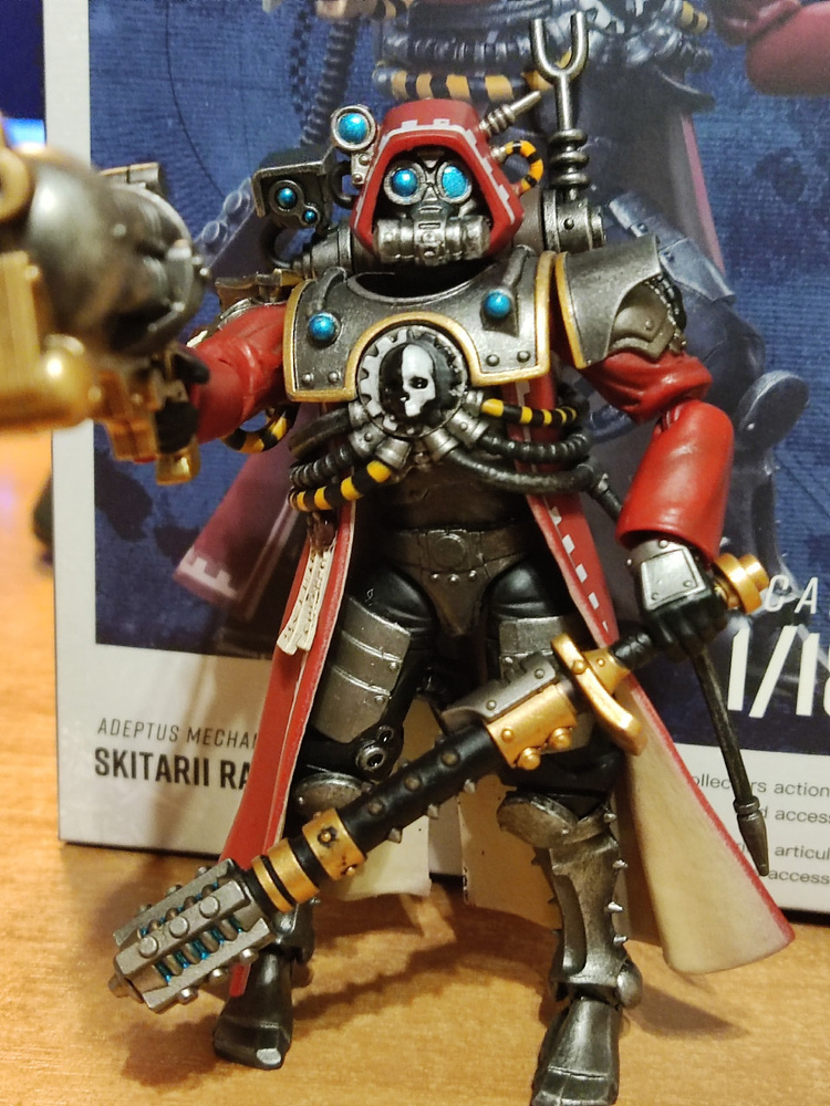 Подвижная фигурка JOYTOY Warhammer 40K Adeptus Mechanicus Skitarii ...