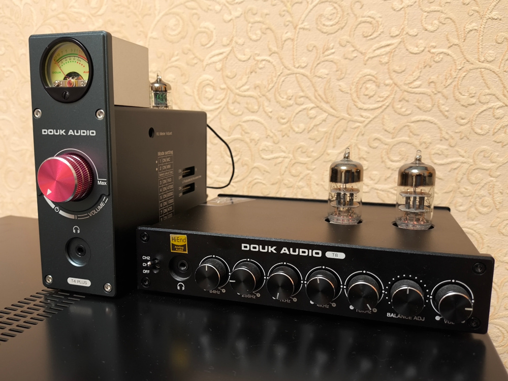 Douk Audio T4 PLUS JAN5725 Ламповый фонокорректор для проигрывателей MM ...