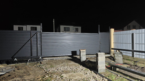 Комплект для откатных ворот Алютех с балкой и каркасом 3500х2000 купить ...