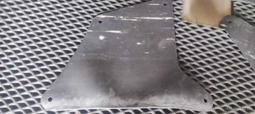 Комплект боковых пыльников моторного отсека Toyota Land Cruiser Prado ...