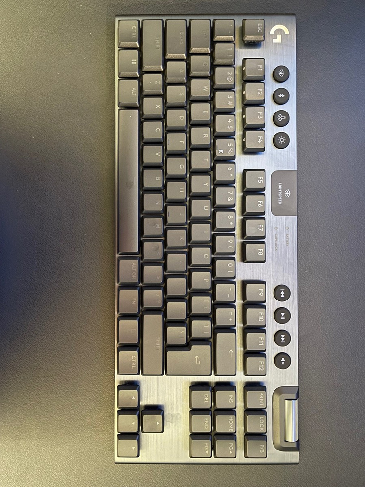 Logitech G G915 X LIGHTSPEED TKL Blue switch Беспроводная механическая ...