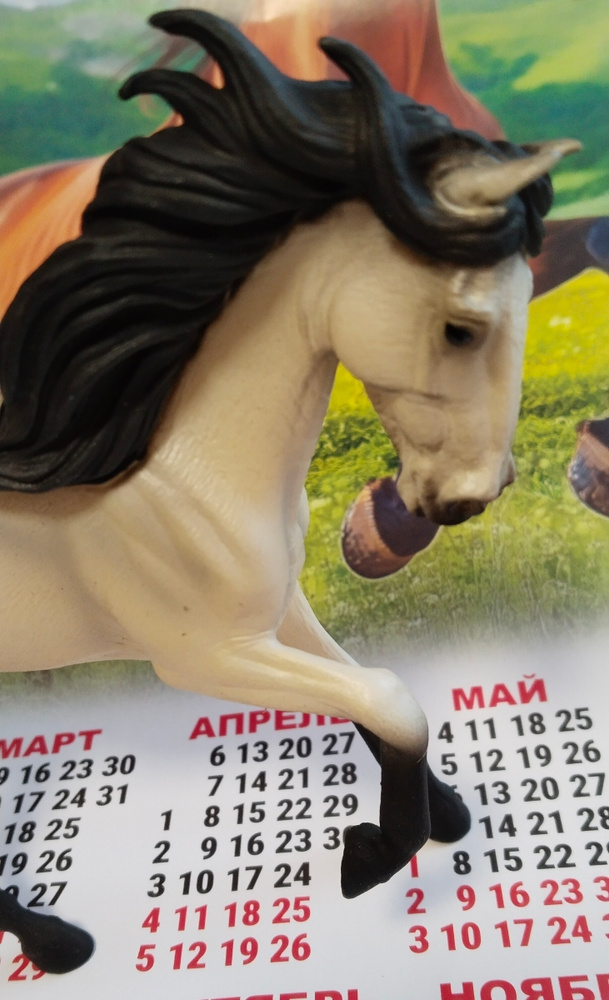 Фигурка Коллекта Чистокровная гнедая кобыла, Символ 2026 года, 88477b купить на OZON по низкой ...