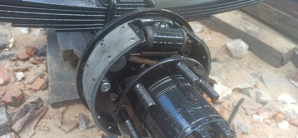 Грунт-эмаль Ярфаст ПРО полиуретановая, антикоррозионная, для металла, для спецтехники, для ковки ...