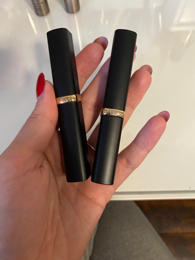 L'Oreal Paris Увлажняющая матовая помада для губ COLOR RICHE, оттенок ...