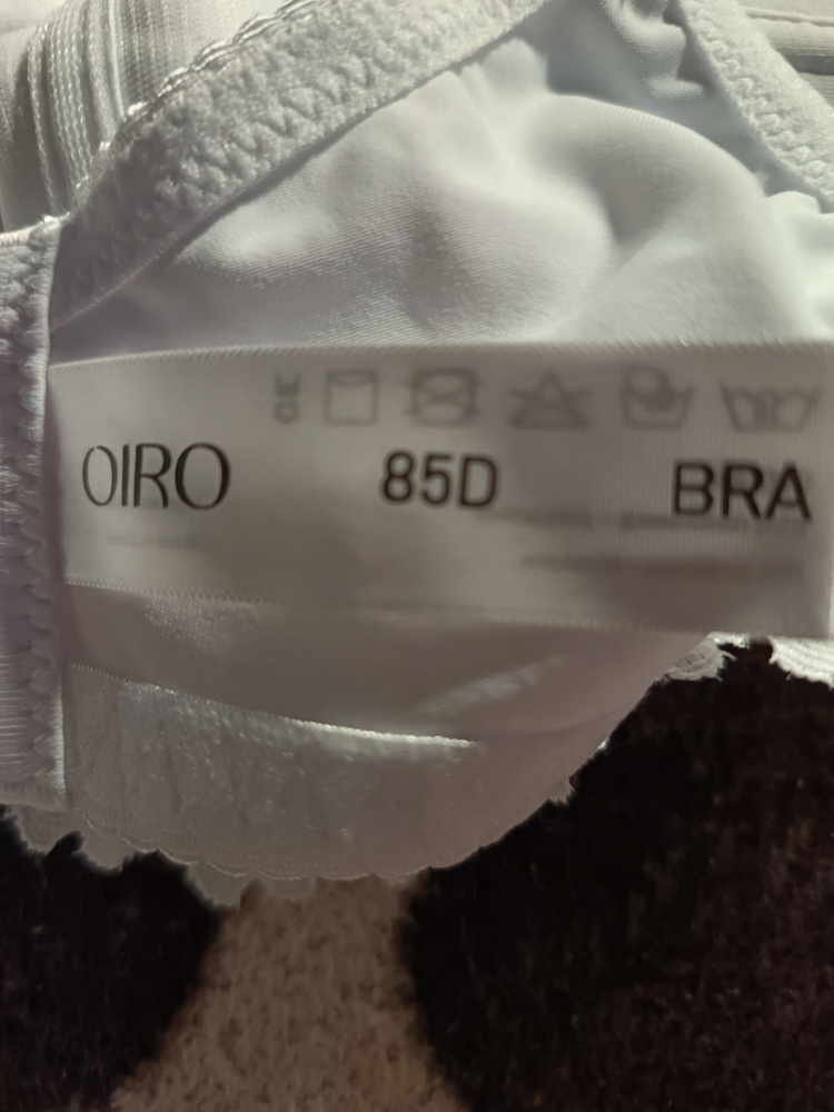 Бюстгальтер Женский OIRO на косточках, с мягкой чашкой, размер 85D черный Полиамид, Эластан ...