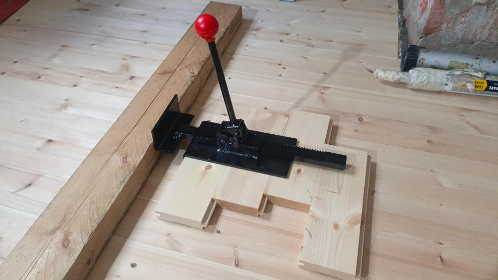 Домкрат для укладки ламината купить на OZON по низкой цене (1606262803)