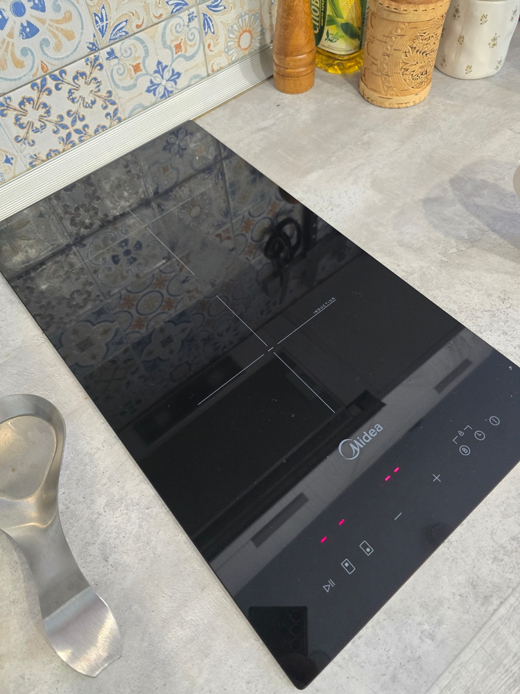 2 отзыв на Индукционная варочная поверхность Midea MIH32103 черный ...