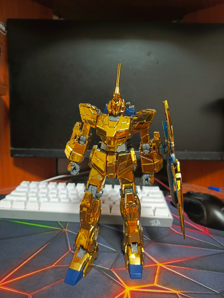 DABAN 6642S Phenex SPECIAL COATING 1/100 MG Сборная модель Гандам ...