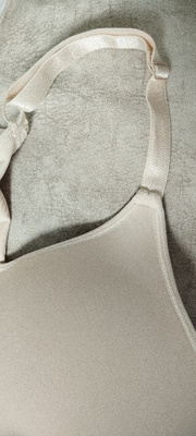 Бюстгальтер Женский OIRO на косточках, размер 75B черный нюд Полиамид, Эластан Повседневный ...