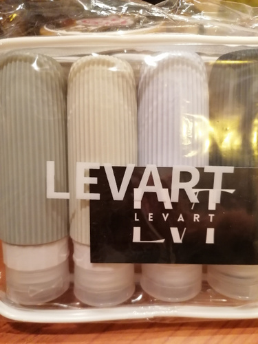 Дорожный набор флаконов для косметических средств в путешествие 90 мл 4 шт LEVART/ Силиконовые ...