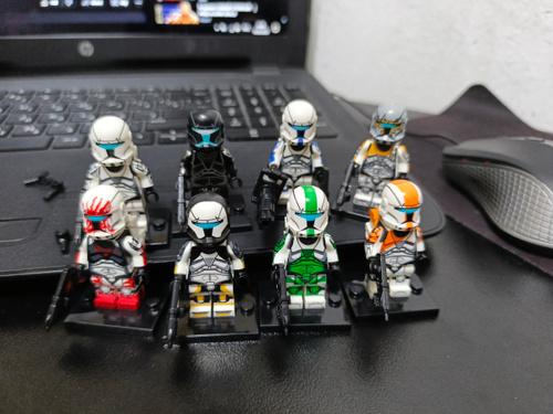 'Набор минифигурок /Star Wars,ARF Commander Trauma ,Forest ARF trooper ...