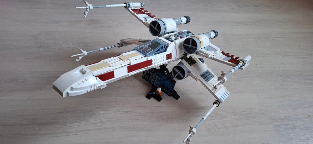 Конструктор LEGO Star Wars Бомбардировщик СИД, 625 деталей, возраст от ...