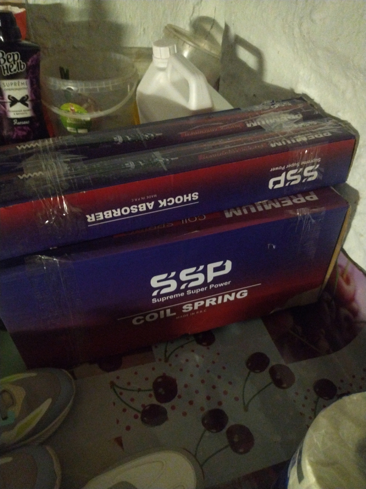 Амортизаторы задние для NISSAN WINGROAD #Y11 / AD WAGON #Y11 1999-2008 ...