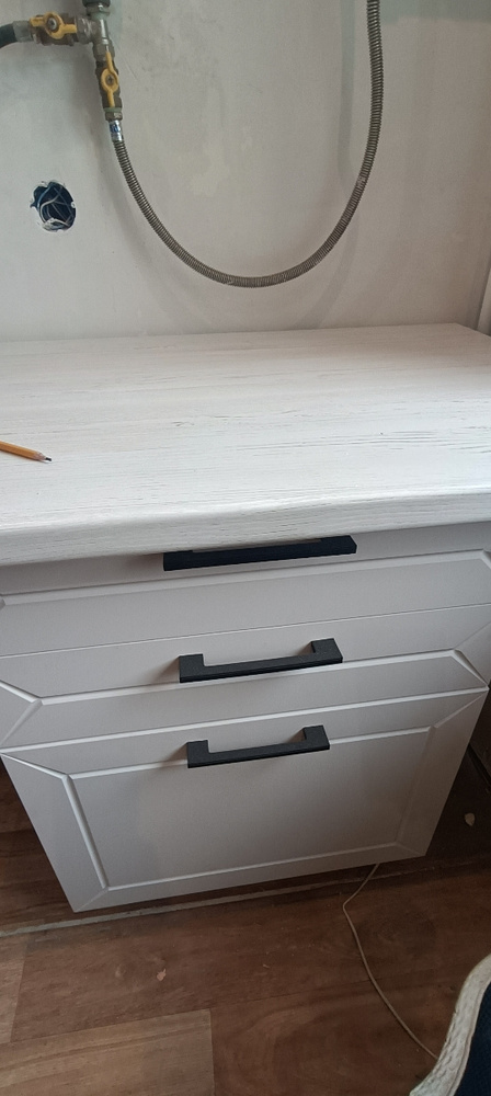 Кухонный модуль Тайлер ШНБ 200 софт карамель шкаф напольный для бутылок бутылочница купить на