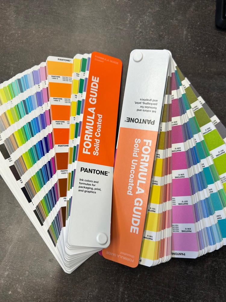 Каталог цветов PANTONE COLOR BRIDGE GUIDE SET COATED & UNCOATED ...