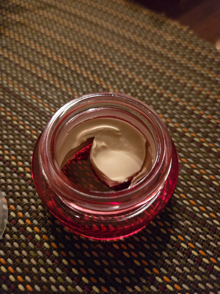 3 отзыв на FRESH LINE Ирис Крем для области вокруг глаз для сияния, 15 мл от покупателей OZON