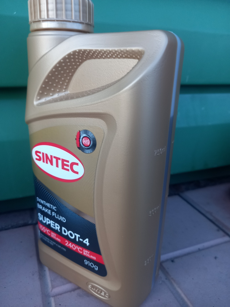 Тормозная жидкость SINTEC SUPER DOT-4 (tk 250оС) 910 г купить на OZON по низкой цене (2261573717)
