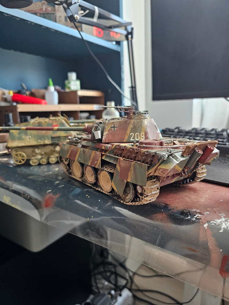 TAKOM 2196 1/35 Sd.Kfz.181 Pz.Kpfw.VI Ausf.E Tiger 1 Раннее ...
