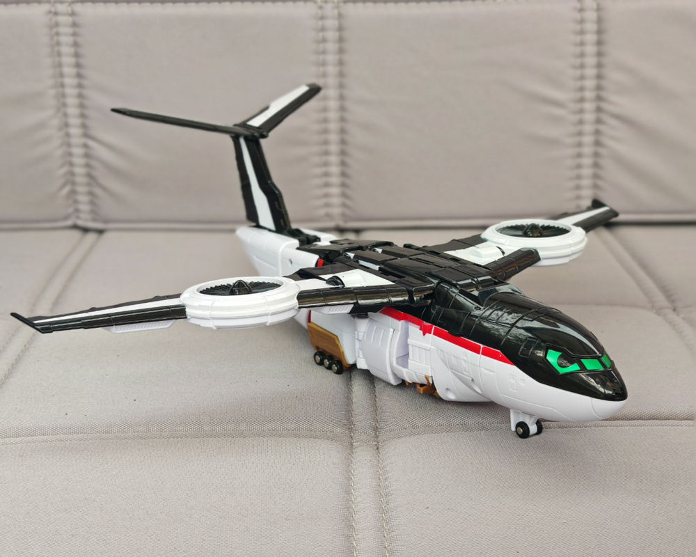 Метал Кард Бот. "Sky Gallop" 2-в-1 трансформатор 36 см S3. METALCARDBOT ...