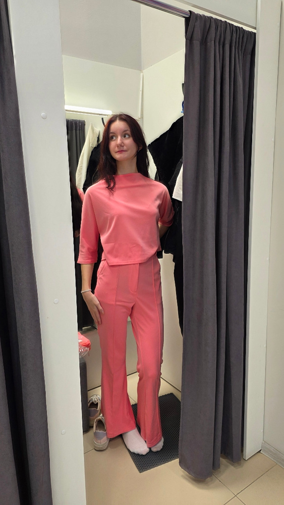 Костюм классический Женский бежевый, размер 46 Микровельвет Однотонный ...