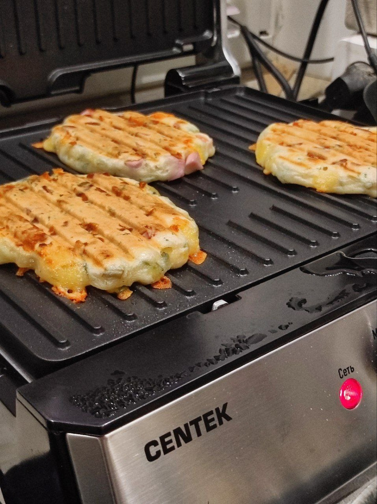 Мини-гриль электрический Centek CT-1448 для приготовления горячих блюд, сэндвичей и вафель, 800 ...