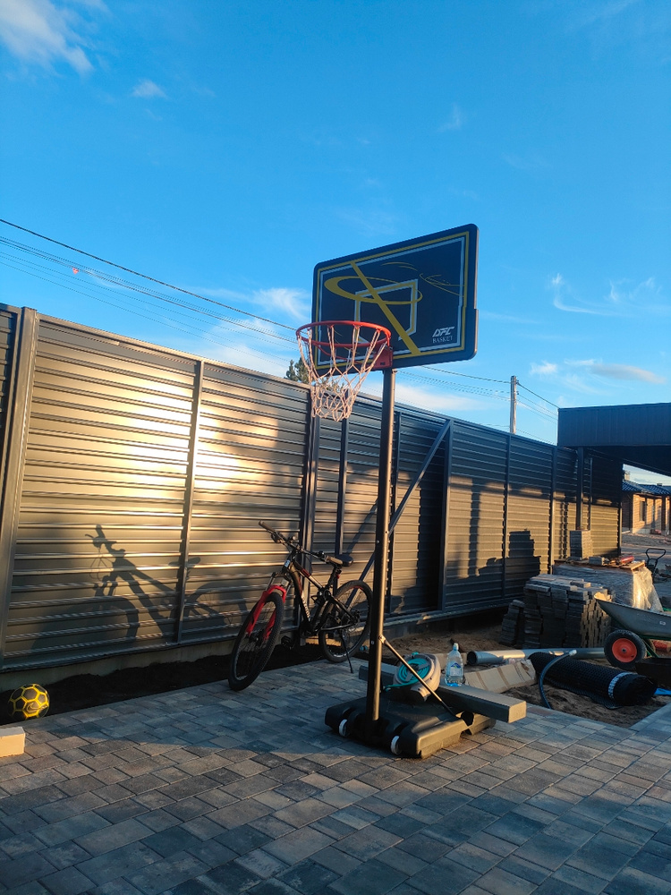 Мобильная баскетбольная стойка DFC K452 купить c доставкой на OZON по низкой цене (1805459589)