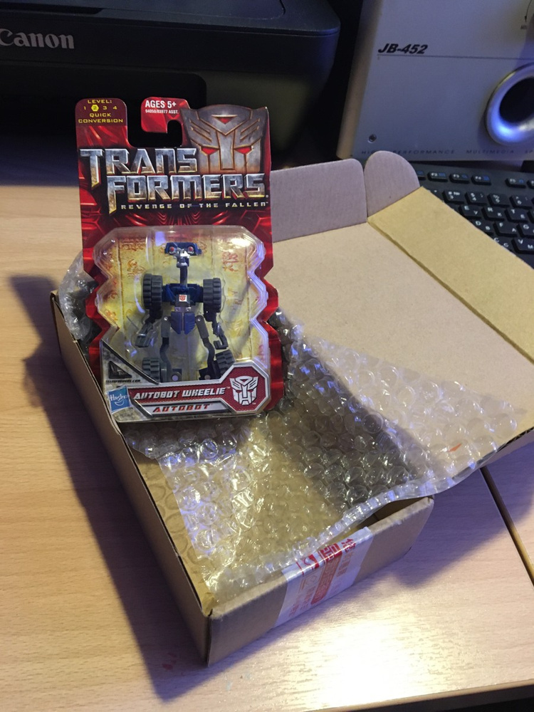 Трансформеры Игрушка хасбро Autobot Whirl Vs Decepticon Bludgeon ...