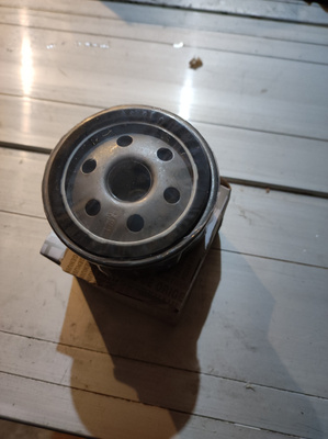 Фильтр масляный Рено Логан Renault 7700274177 Logan Sandero Duster Megane Clio Laguna Kangoo ...