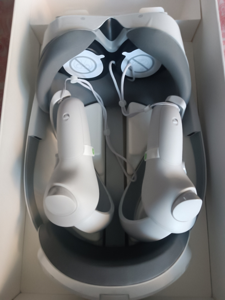 Шлем виртуальной реальности Pico 4 256 Гб купить на OZON по низкой цене (886128252)