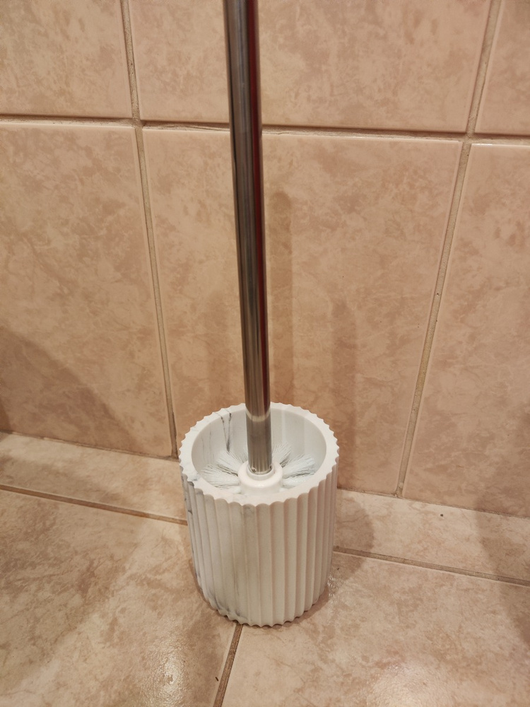 Ершик для унитаза Proffi Home, белый, серый, 1 шт купить c доставкой на OZON по низкой цене ...