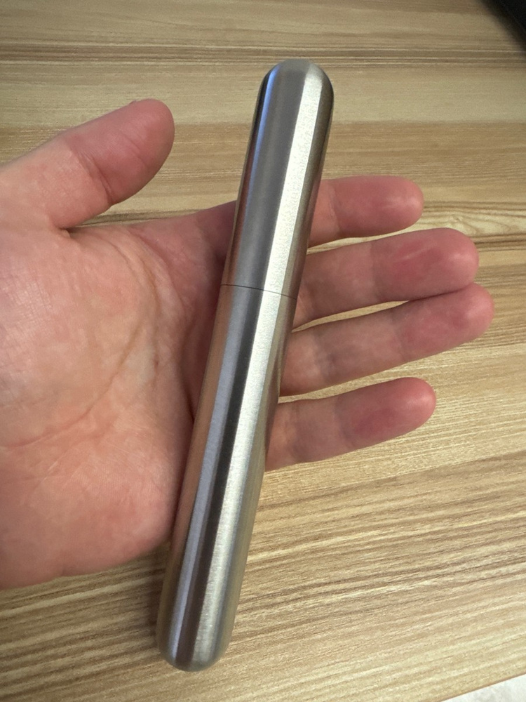 Цилиндрический металлический портативный ящик для хранения сигар из ...