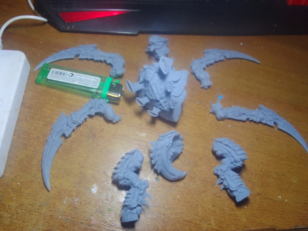 Warhammer 40000 Screamer-Killer / Набор миниатюр для настольной игры ...