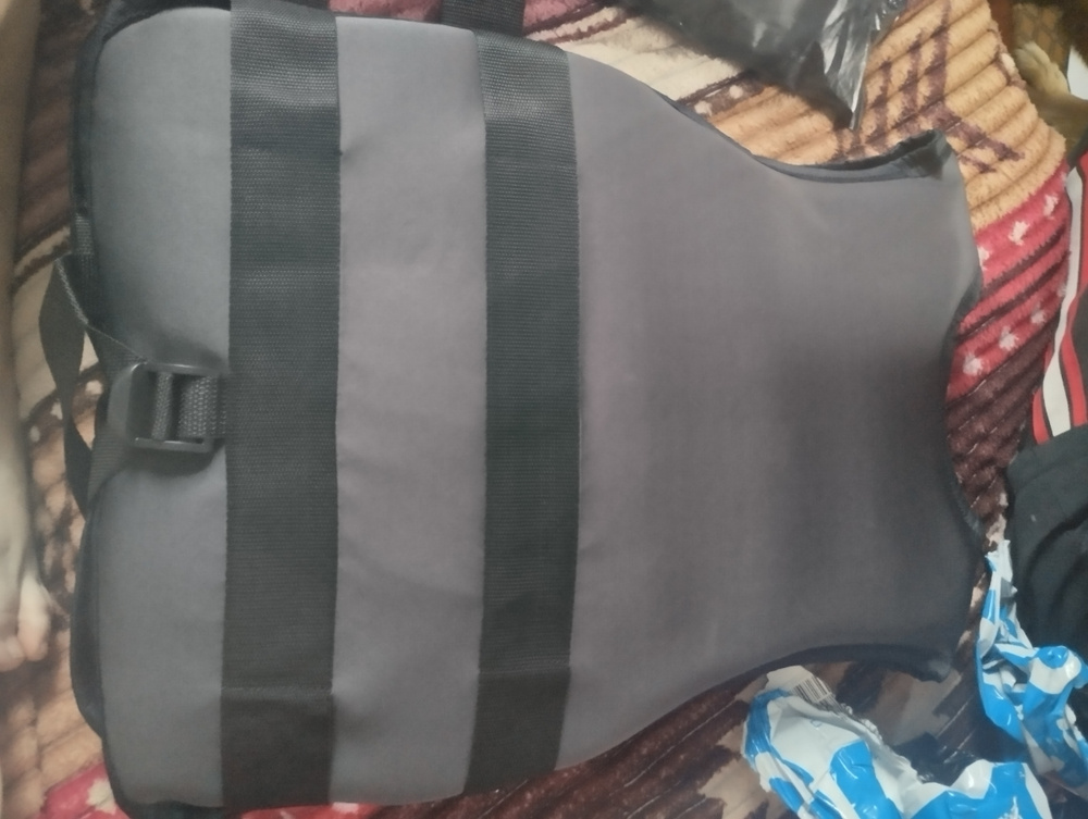 Спасательный неопреновый жилет Таймень / жилет для sup, вейкбординг, гидроцикл, разм. L, 60-80 ...