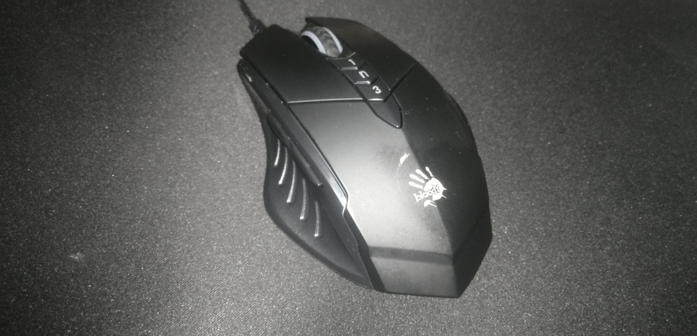 Игровая мышь проводная A4Tech V7_V8M_V9M_V8 V7, черный, красный ...