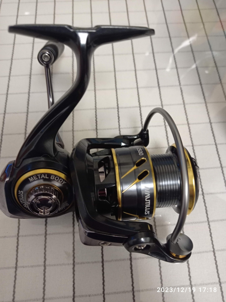 Катушка Nautilus Avior_серый металлик_черный_золотой, Безынерционная, 3000, Передний фрикцион ...