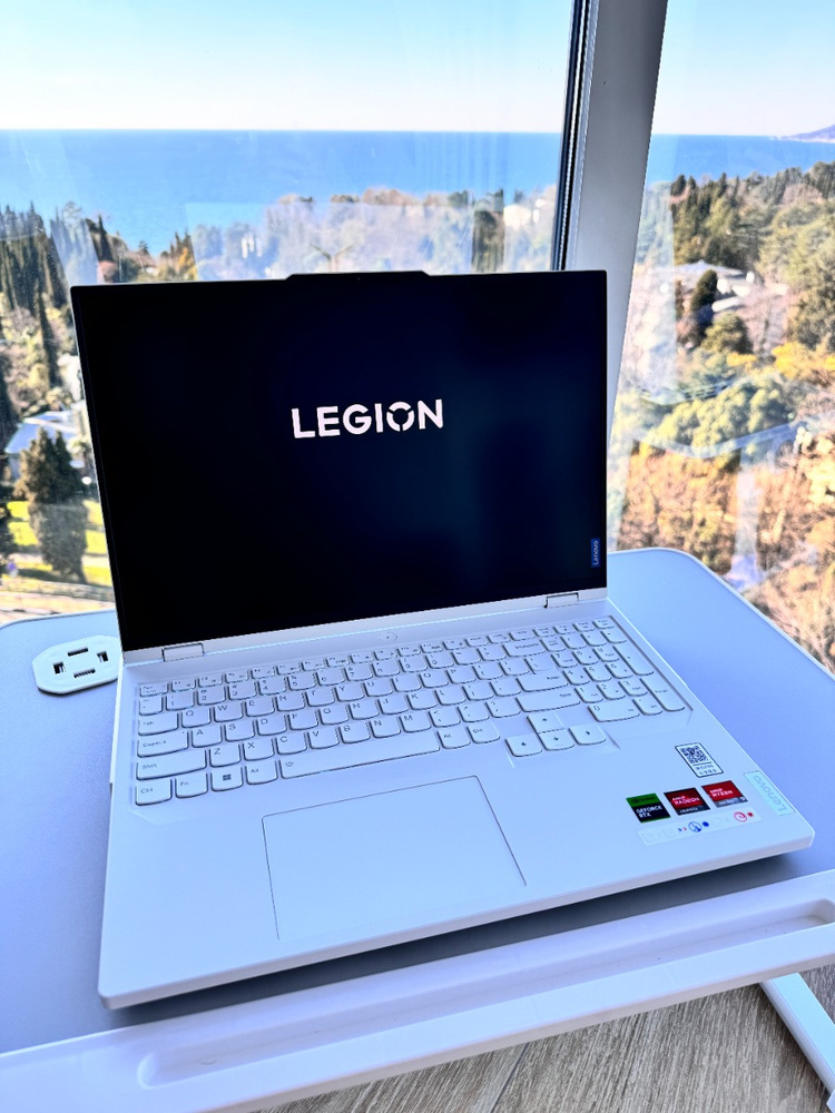 Игровой ноутбук Lenovo Legion R9-7945HX AMD Ryzen 9 7945HX 16 ГБ 16 ГБ ...