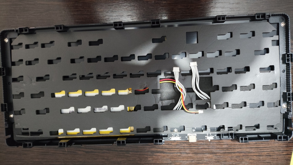 Клавиатура игровая Attack Shark M86 Cheese White RGB (RUS), беспроводная, 80 кнопок, HotSwap ...