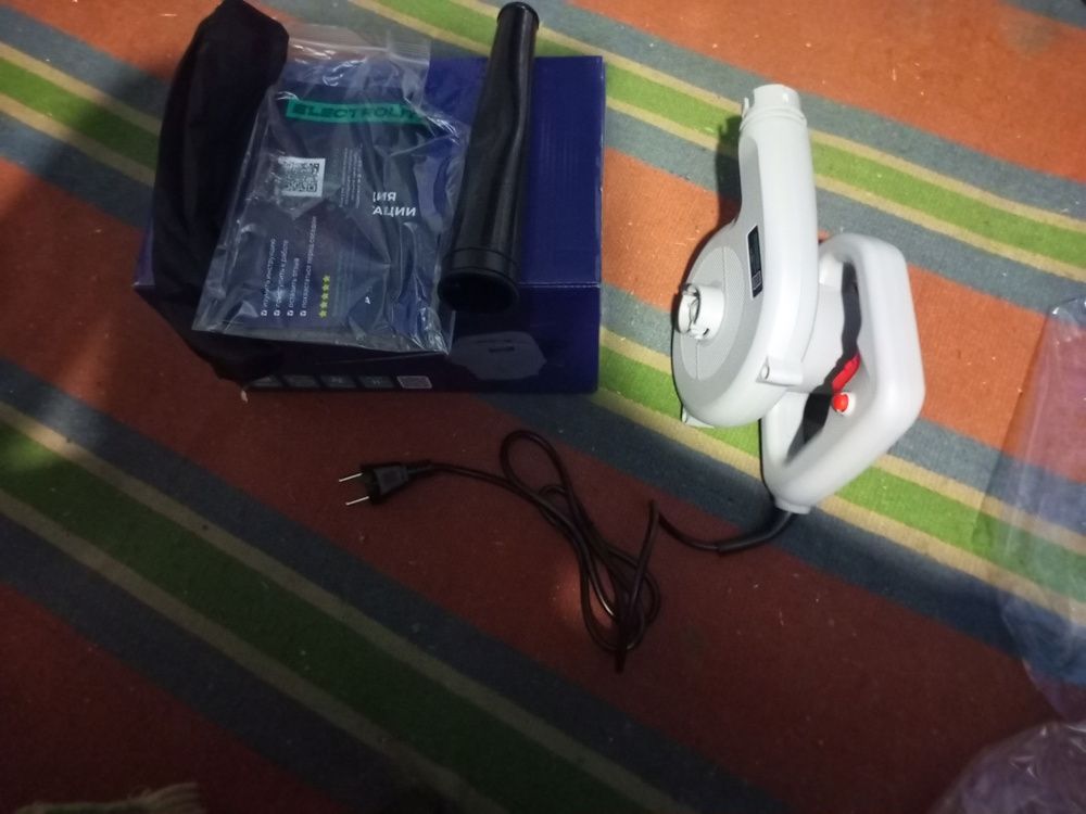 Ветродуйка / Садовая воздуходувка-пылесос электрический Electrolite ВУ-300 ( Мешок для сбора ...