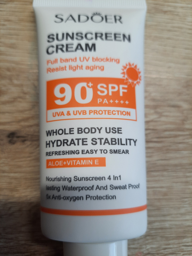 Солнцезащитный крем против старения ремонт освежающий уф защиты SPF90+ - купить с доставкой по ...