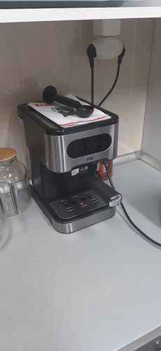 Кофемашина рожковая с капучинатором JVC JK-CF35, 20 Бар, резервуар 1,5 л, подогрев чашек, 950 Вт ...