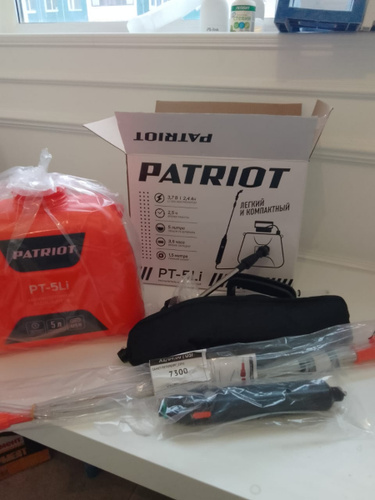 Опрыскиватель садовый аккумуляторный для растений PATRIOT PT-5Li, 3.7В, 2.4Ач, бак 5л - купить ...